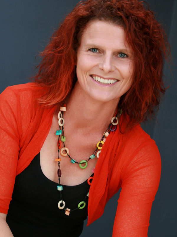 HvR Actor Management | CV For Jane Godfrey